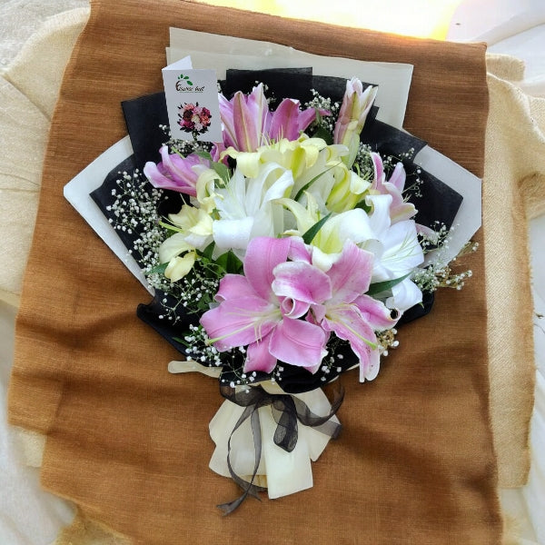 Order Oriental Lilies in Pink, Yellow & White Bouquet - Delivery in ...