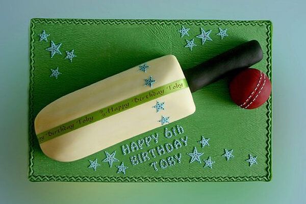 Bat & Ball Birthday Cake – Flowers Hut