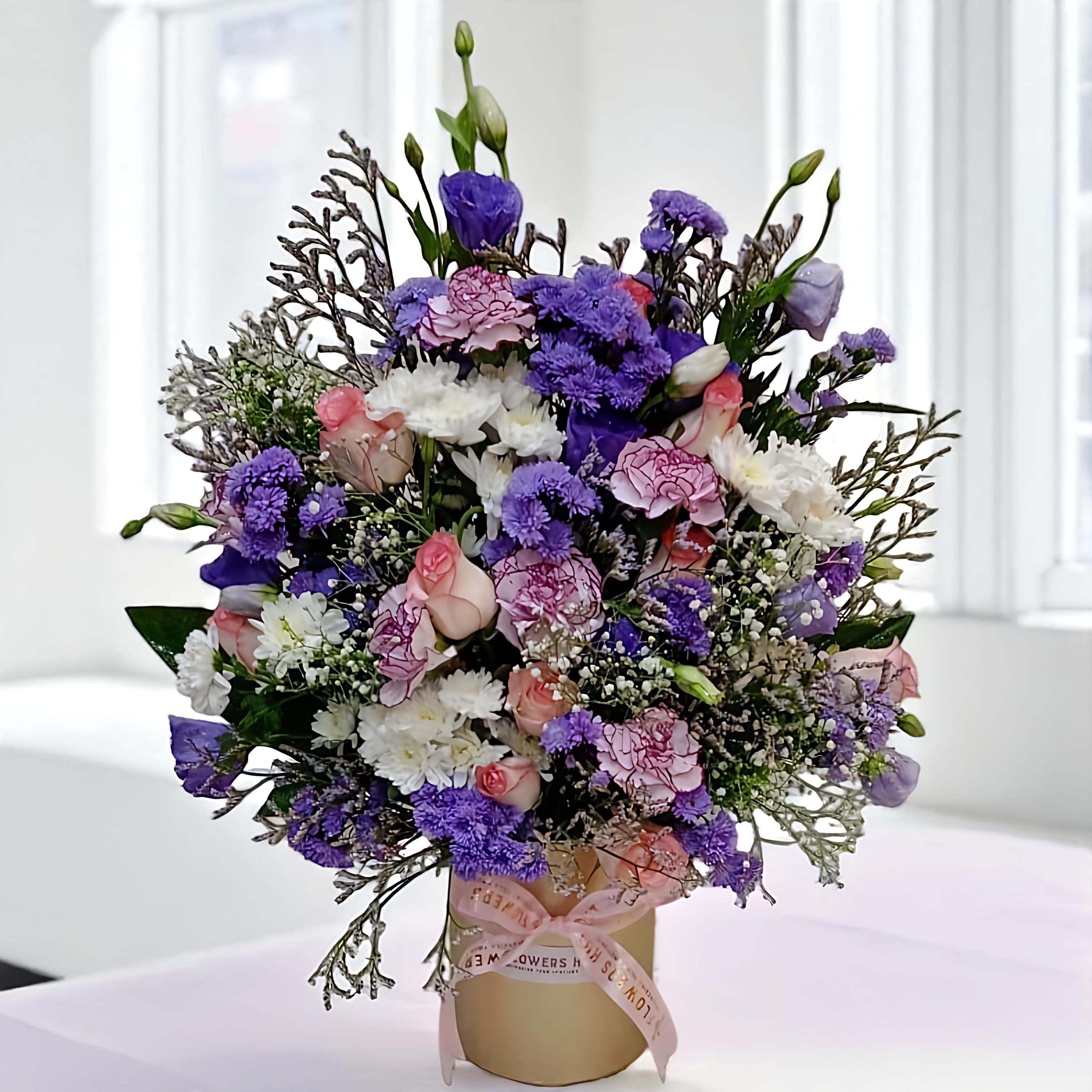 Mix of Flowers Arrangement in box – Flowers Hut