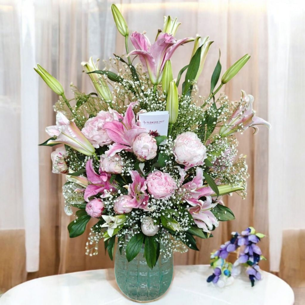 Peonies and Lilies Luxury – Flowers Hut